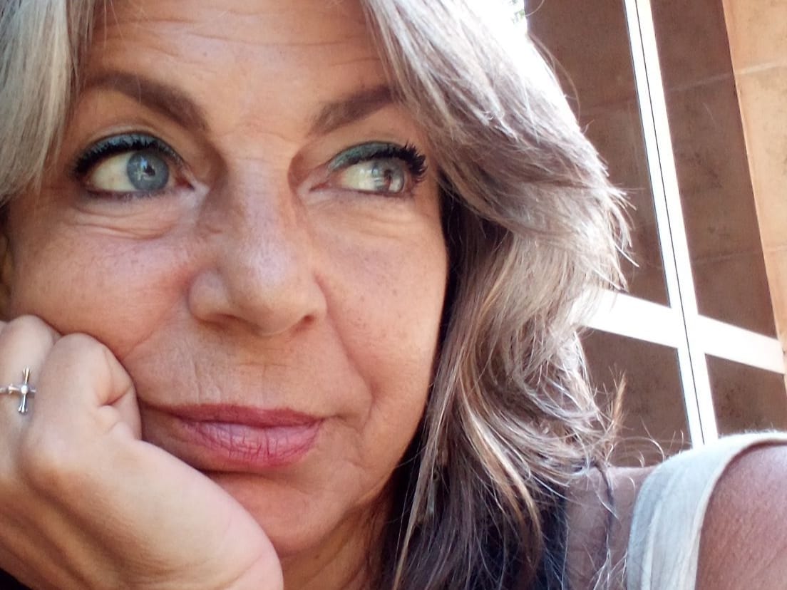 Entrevista ⎸Irina Diéguez Toledo: “es la poesía quien te elige”