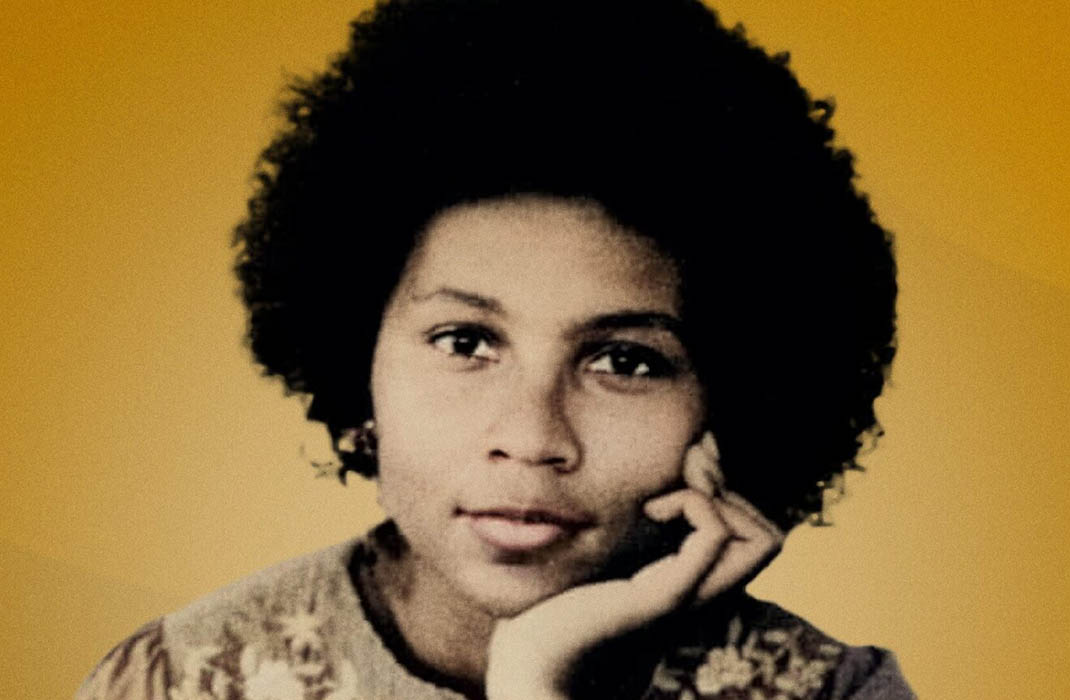 El trabajo imborrable y la complejidad total de bell hooks